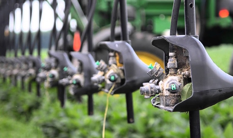 На Digital Field представили інноваційні системи для захисту кукурудзи ...