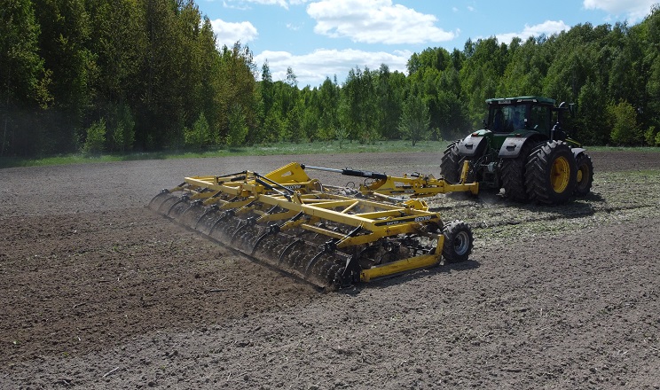 Компактори SWIFTER роблять гарне посівне ложе навіть на вологих полях, - досвід - AgroTimes