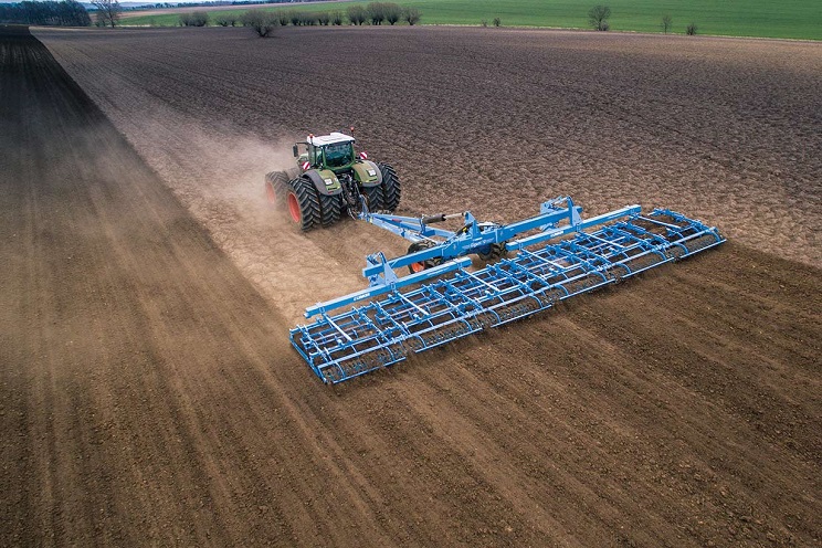 Gigant від Lemken дозволяє збільшити ширину захвату агрегату - AgroTimes