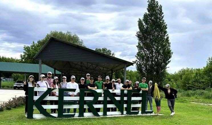 Студенти навчального проєкту Kernel проходять виробничу практику - AgroTimes