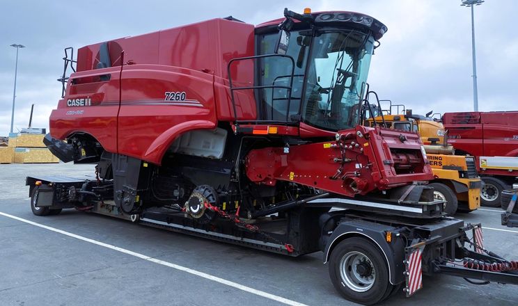 Новий стандарт ефективності: комбайн Case IH Axial-Flow 7260 вже в ...
